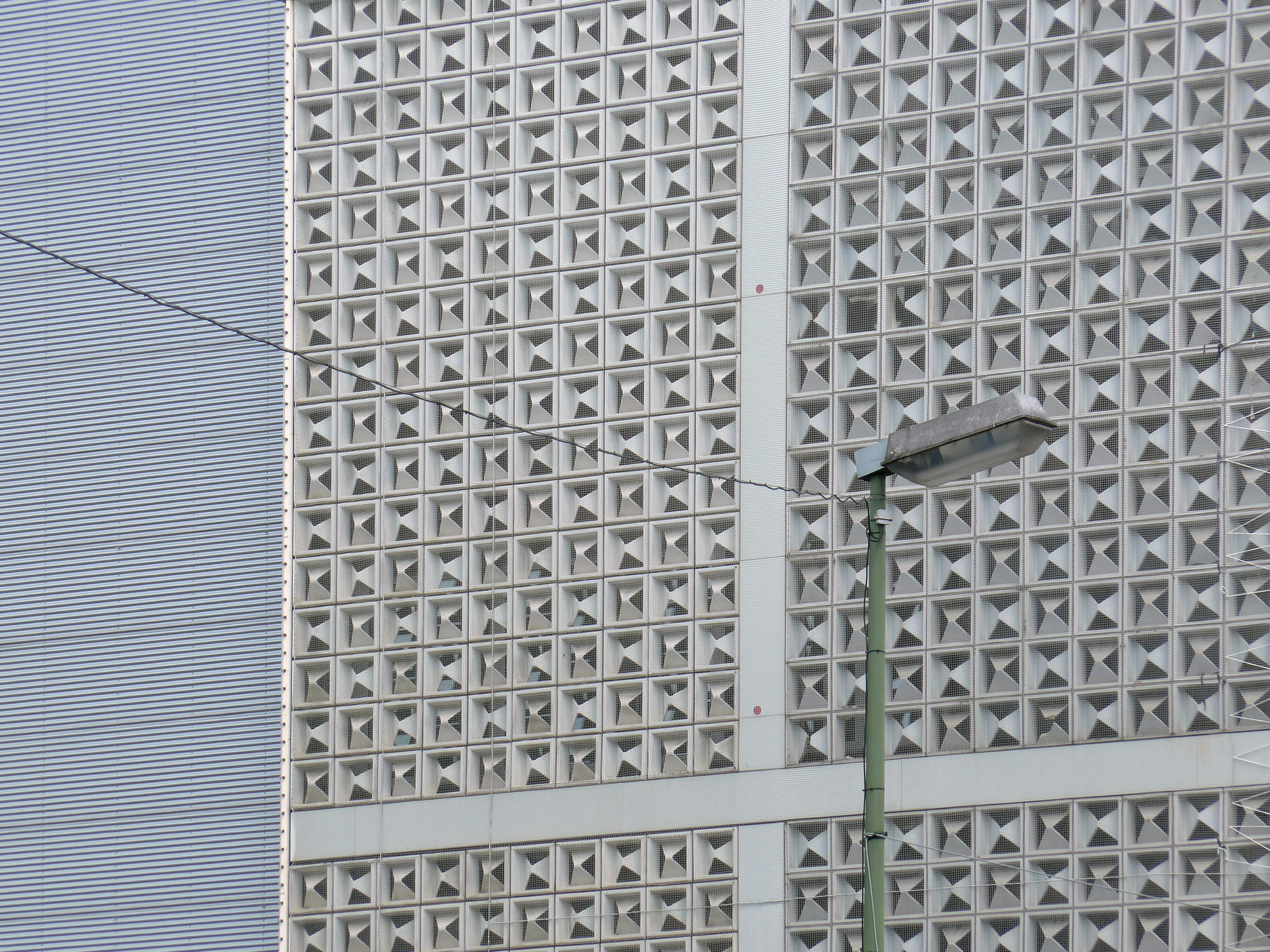 Belagsmaterialien für Fassaden | Fliesen und Platten | Fassaden ...