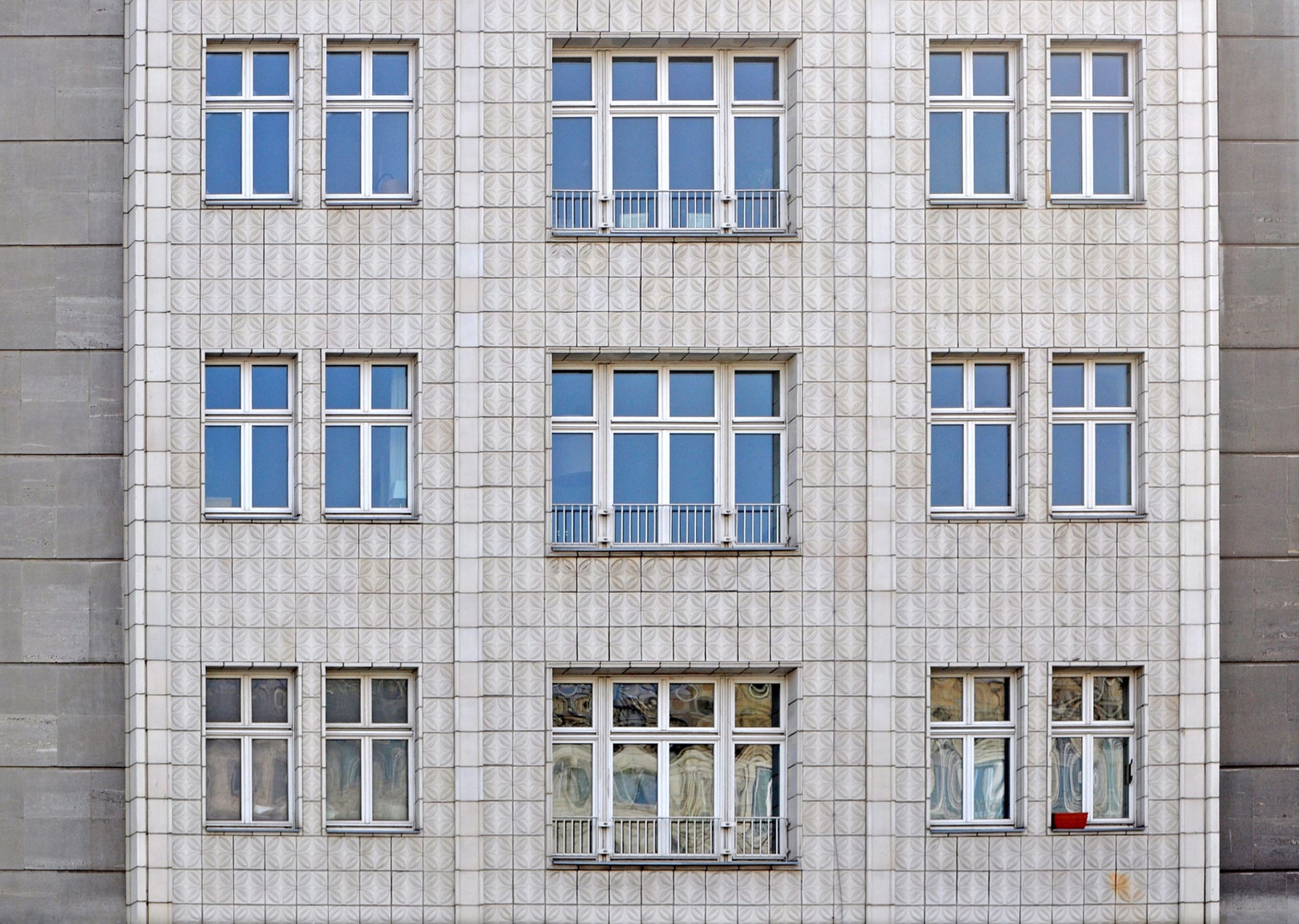 Fassadenkonstruktion: Angemörtelte Fassade | Fliesen und Platten ...