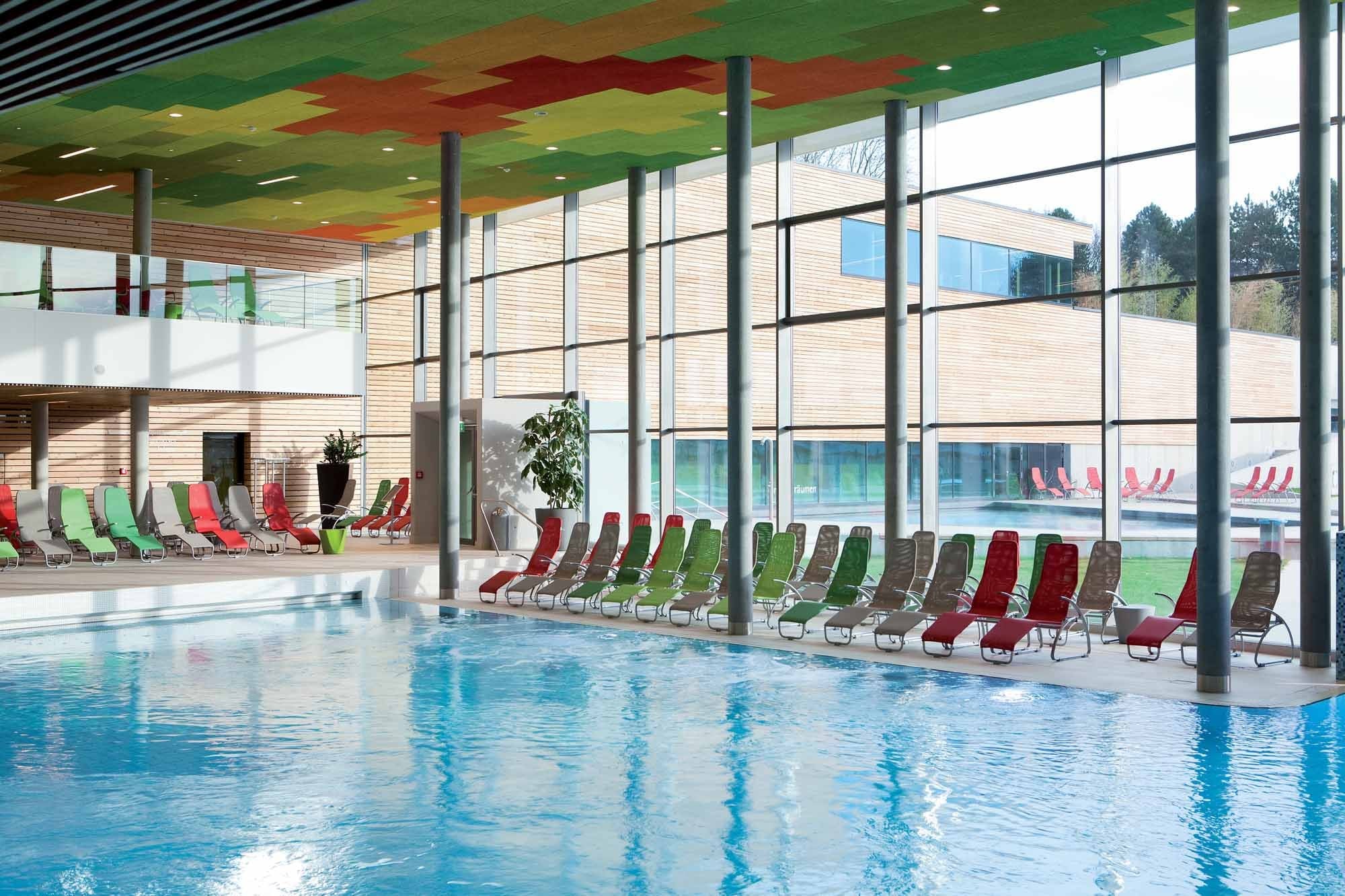 Therme Oberlaa in Wien | Fliesen und Platten | Sport/Freizeit | BauNetz ...