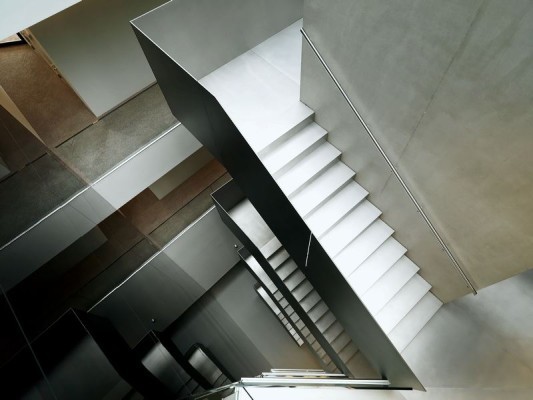 Firmenzentrale MP09 in Graz/A | Flachdach | Büro- und Verwaltung ...