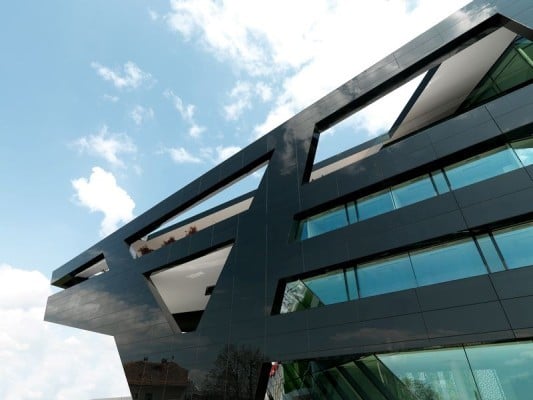 Firmenzentrale MP09 in Graz/A | Flachdach | Büro- und Verwaltung ...