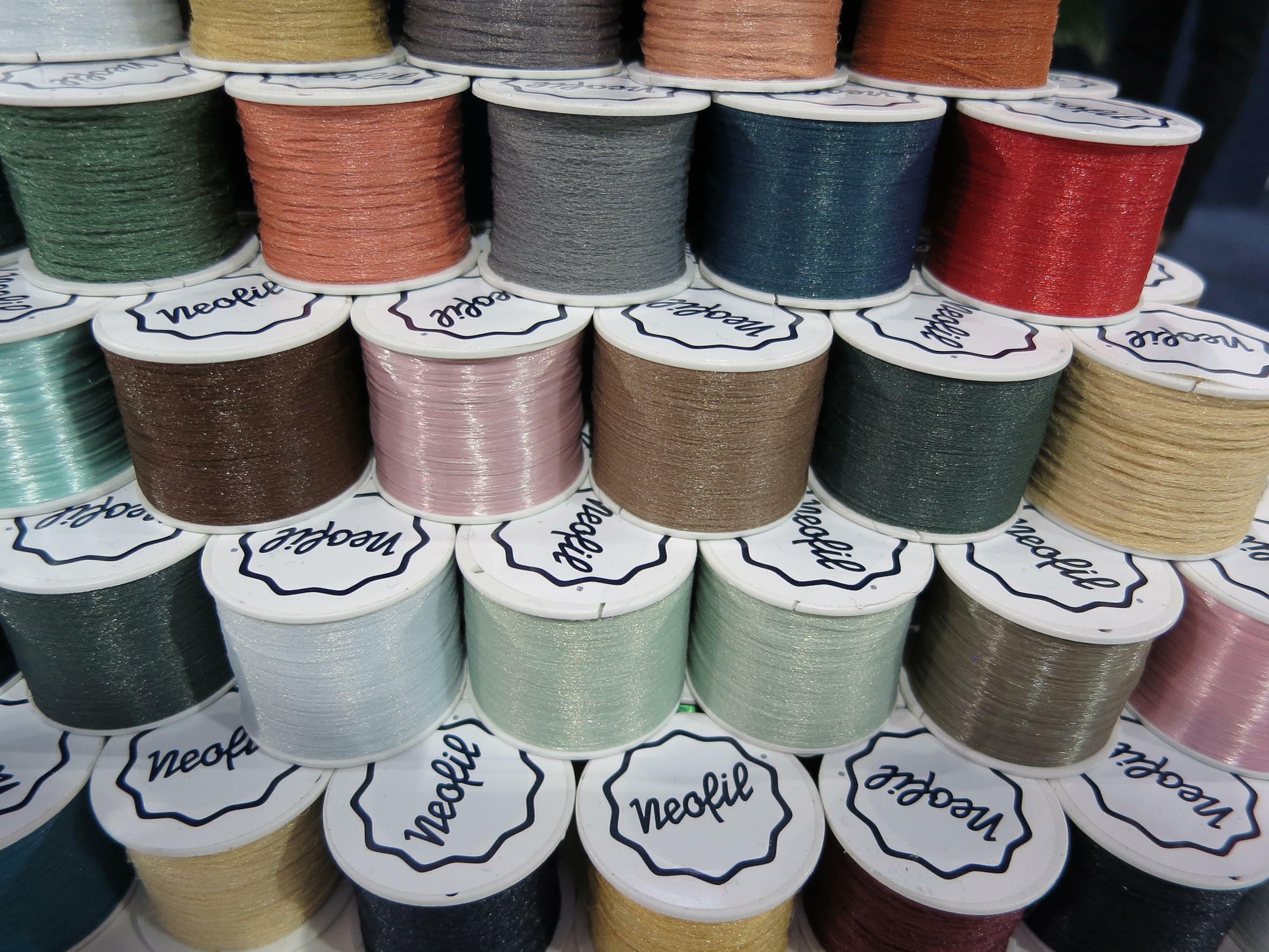 Fasern, Garne und Vliese für textile Bodenbeläge | Boden | _Materialien ...