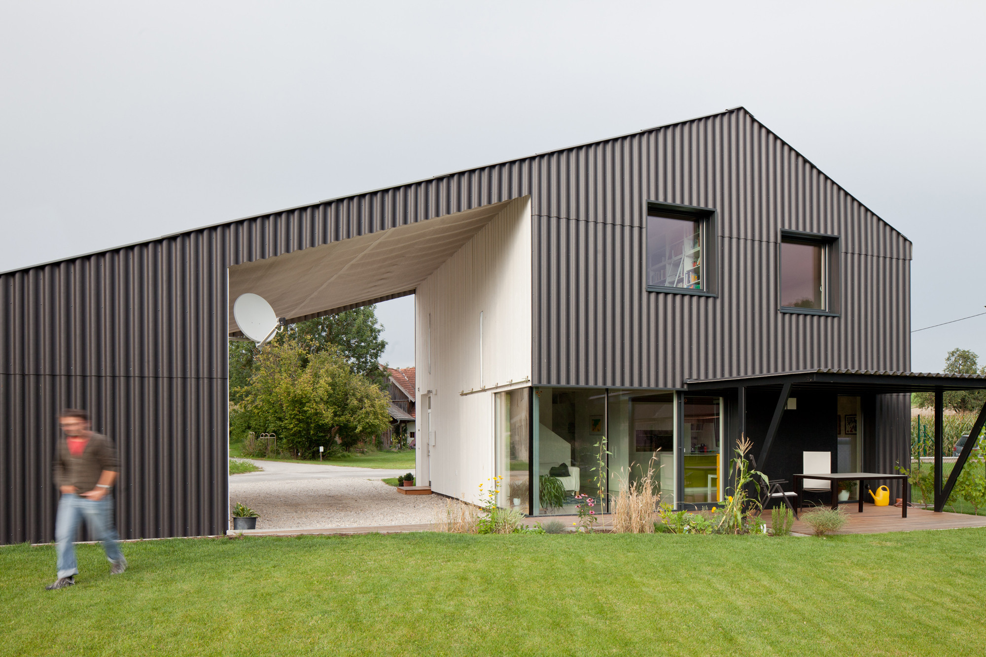 Einfamilienhaus in Gunskirchen | Geneigtes Dach | Wohnen | Baunetz_Wissen