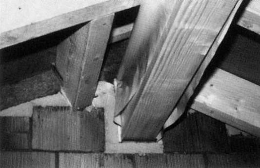 Traufausbildung | Geneigtes Dach | Bauschäden | BauNetz Wissen