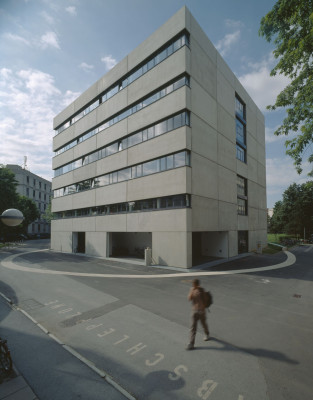 Laborgebäude für Biokatalyse in Graz | Sonnenschutz | Bildung ...