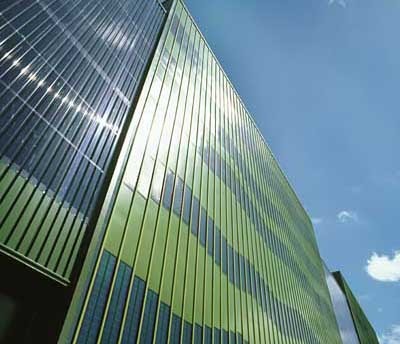 Photovoltaik an Fassaden | Solar | PV am Gebäude | BauNetz Wissen