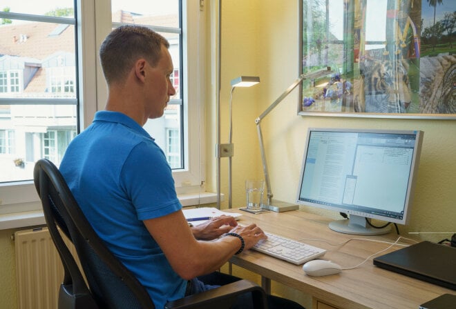 Bildschirmarbeitsverordnung | Sonnenschutz | Regelwerke | BauNetz Wissen