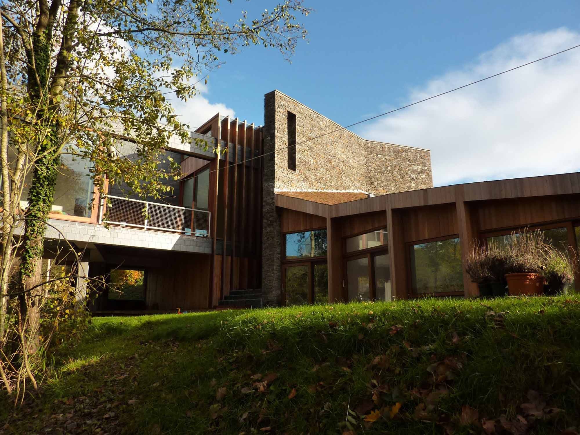 Wohnhaus Ty-Hedfan in Pontfaen | Schiefer | Wohnen/EFH | BauNetz Wissen