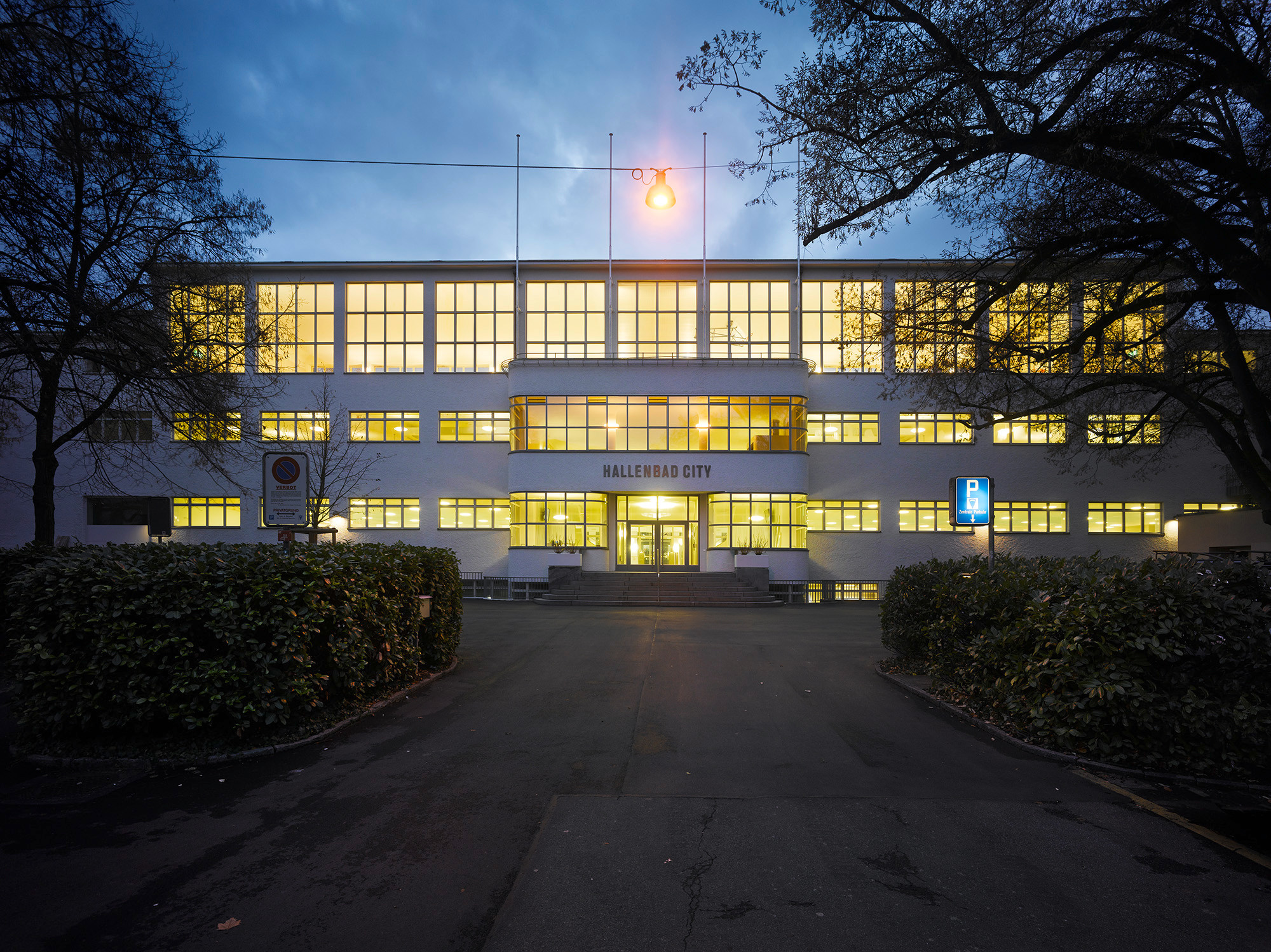 Hallenbad City in Zürich | Glas | Sport/Freizeit | Baunetz_Wissen