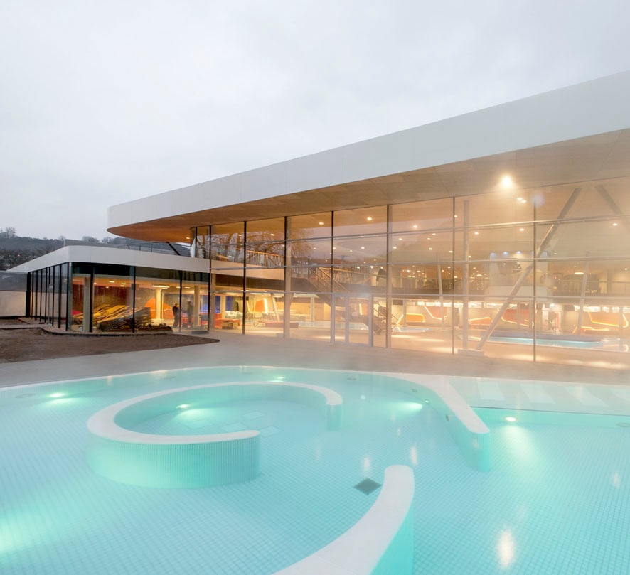 Emser Therme in Bad Ems | Fliesen und Platten | Sport/Freizeit | BauNetz Wissen