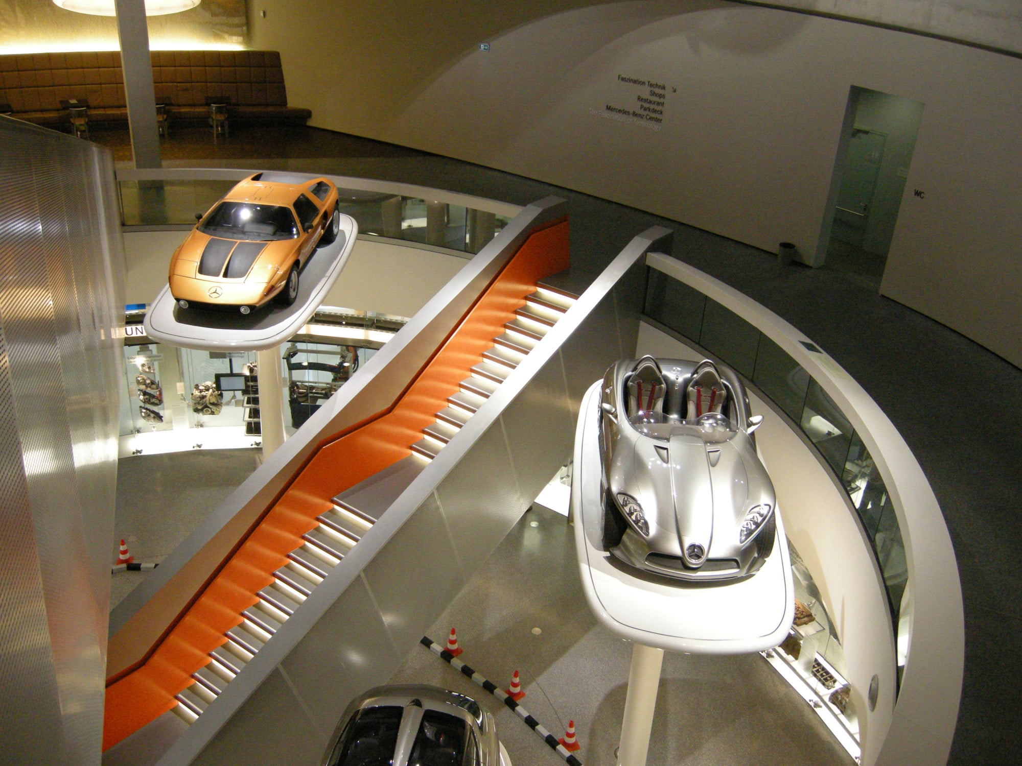 Podest | Treppen | Treppenelemente | BauNetz Wissen