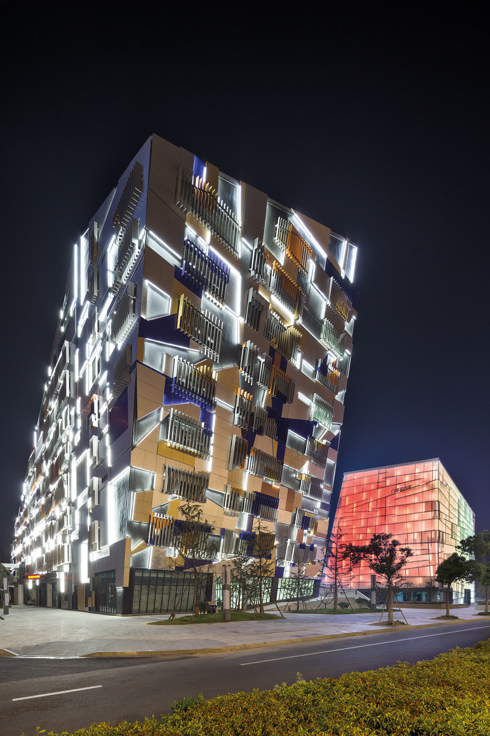 Theater und Kulturzentrum im chinesischen Wujin | Elektro | Kultur ...