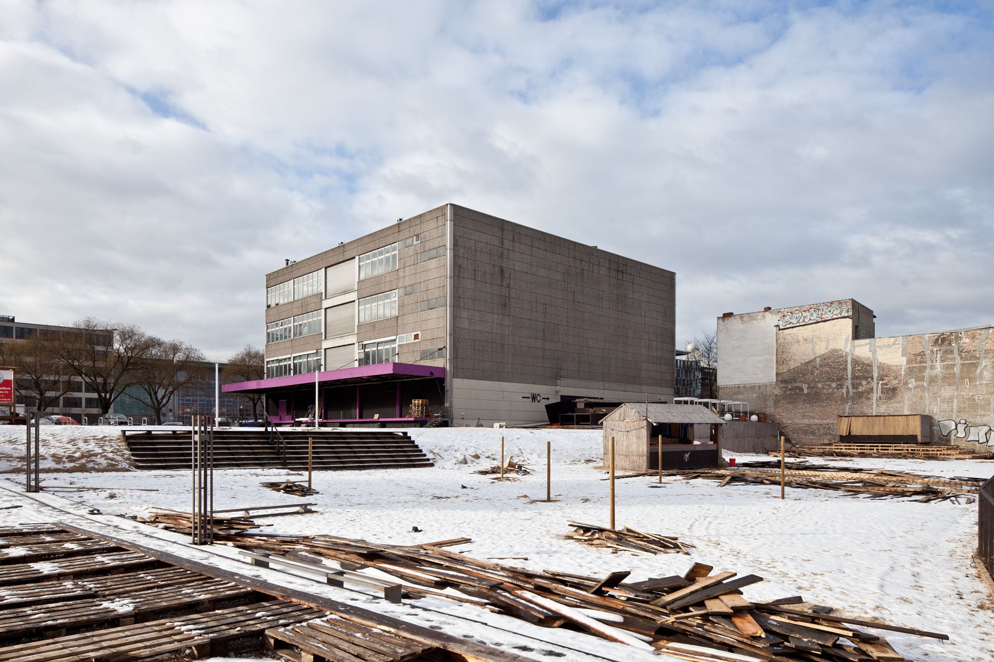 Bürogebäude The Box in Berlin | Bauphysik | Büro/Gewerbe | Baunetz_Wissen