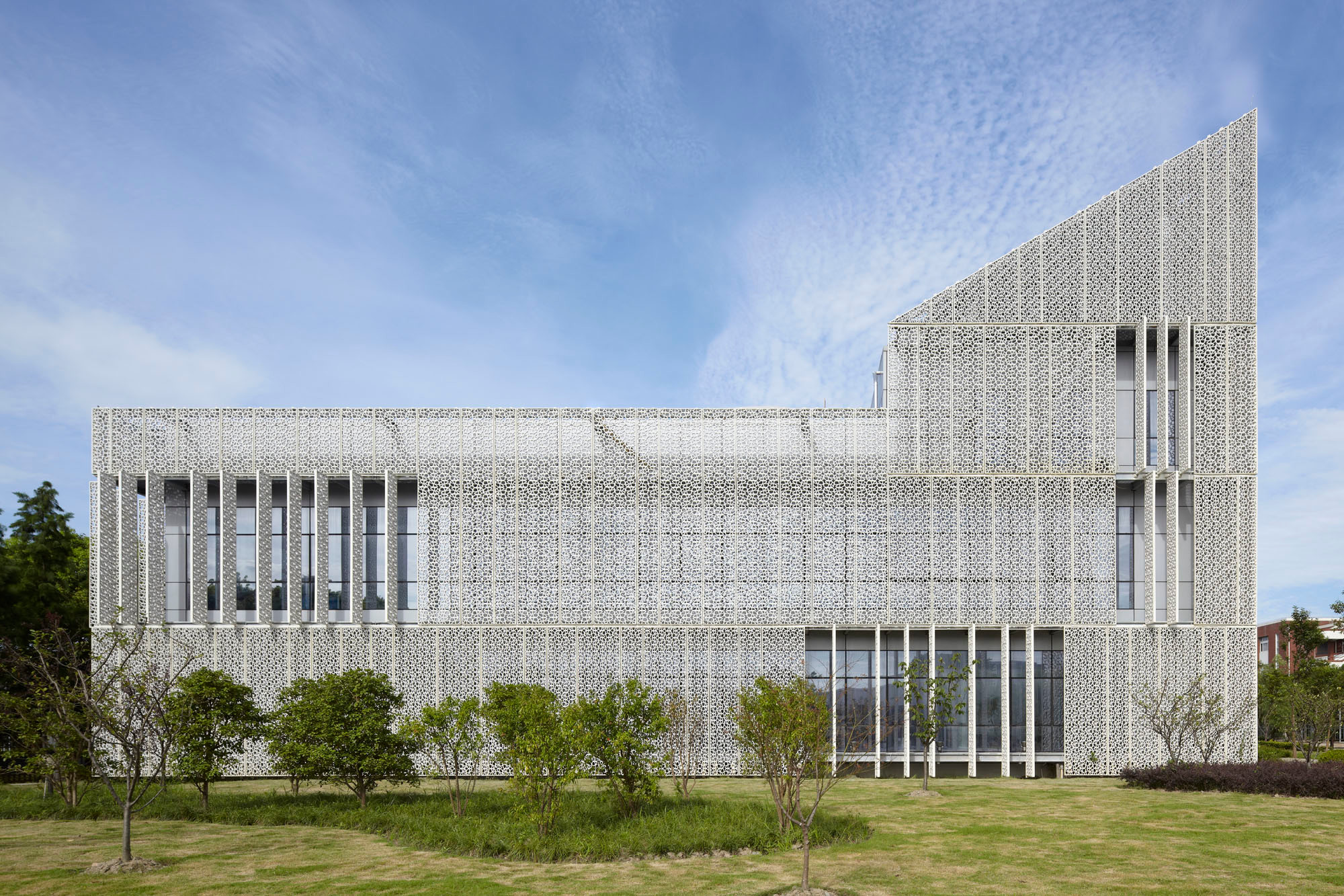 Green Energy Laboratory in Schanghai | Fliesen und Platten | Kultur ...