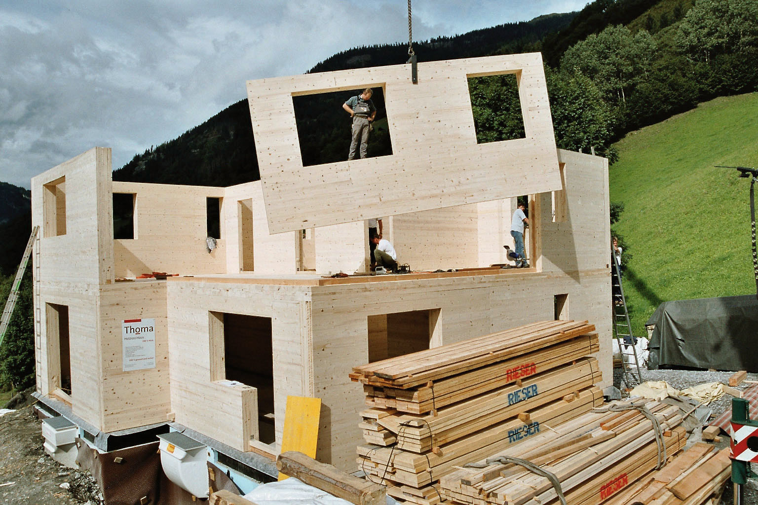 Massivholzsystem ohne Leim und Holzschutzmittel | Gesund Bauen | News ...