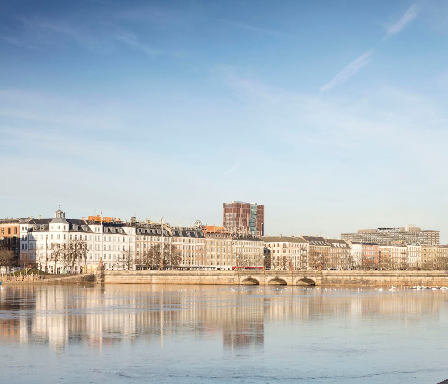 Maersk Tower in Kopenhagen | Sonnenschutz | Bildung / Forschung ...