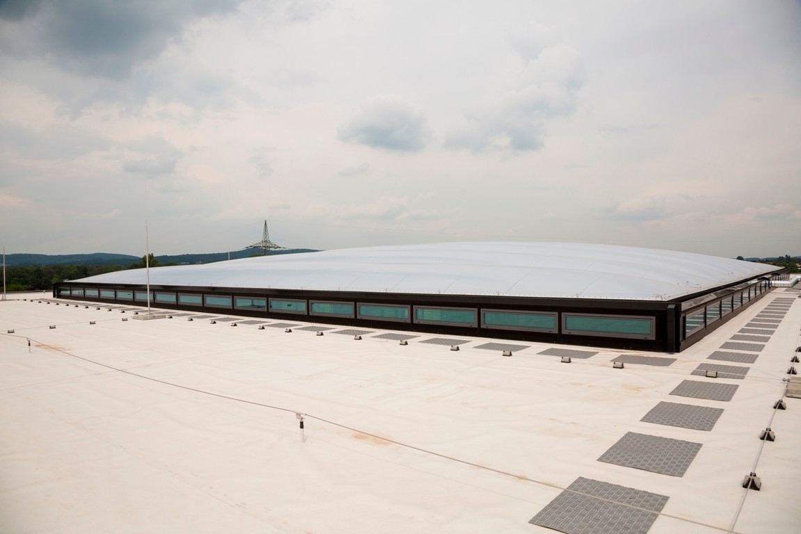 Solarlux Campus in Melle | Flachdach | Industrie und Gewerbe | BauNetz ...