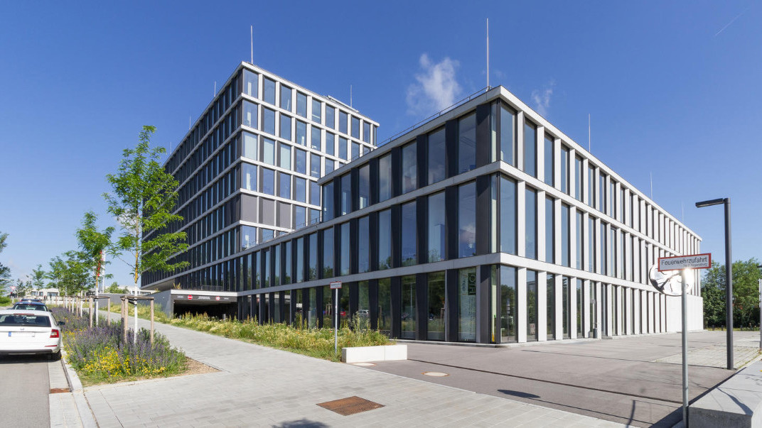 Technologiezentrum Techbase in Regensburg | Heizung | Büro/Gewerbe ...