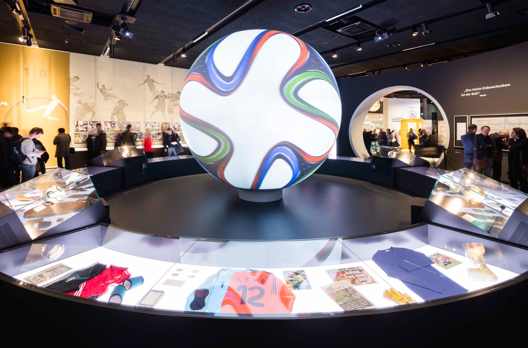 Deutsches Fußballmuseum Dortmund | Licht | Sport/Freizeit | Baunetz_Wissen
