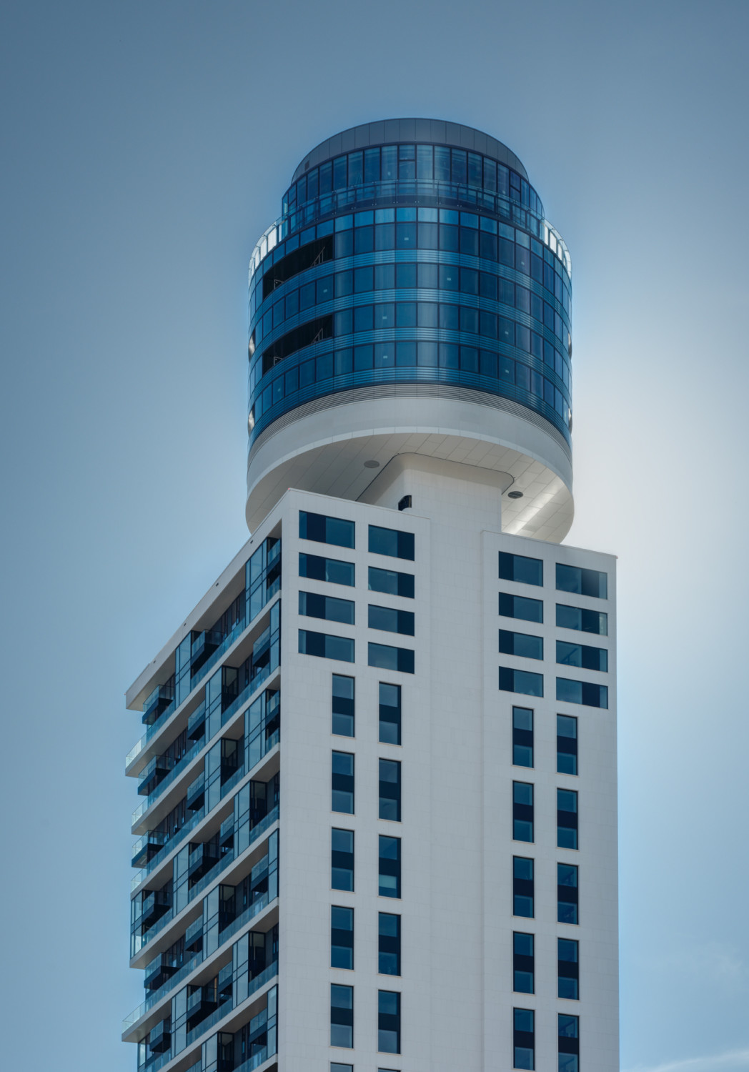 Henninger-Turm in Frankfurt | Glas | Wohnen | Baunetz_Wissen