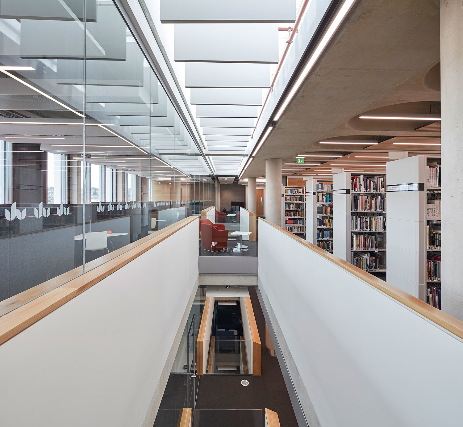 Unibibliothek in Luton | Elektro | Kultur/Bildung | BauNetz Wissen