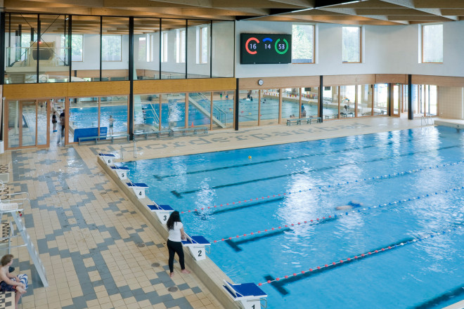 Noorderparkbad in Amsterdam | Fliesen und Platten | Sport/Freizeit ...