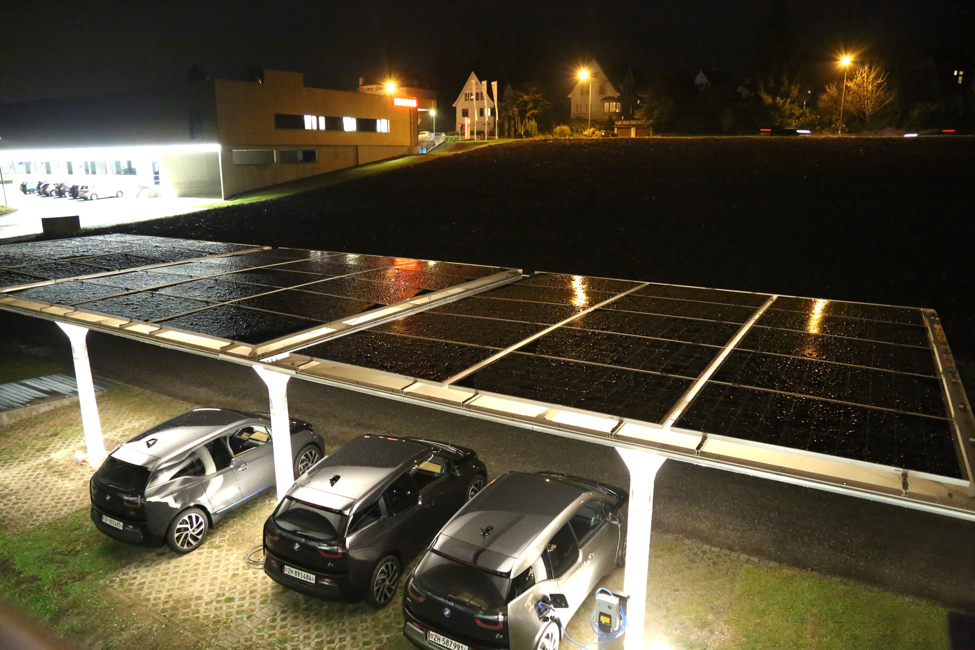 Carport mit Textildach und PV-Anlage | Sonnenschutz | Produkte ...