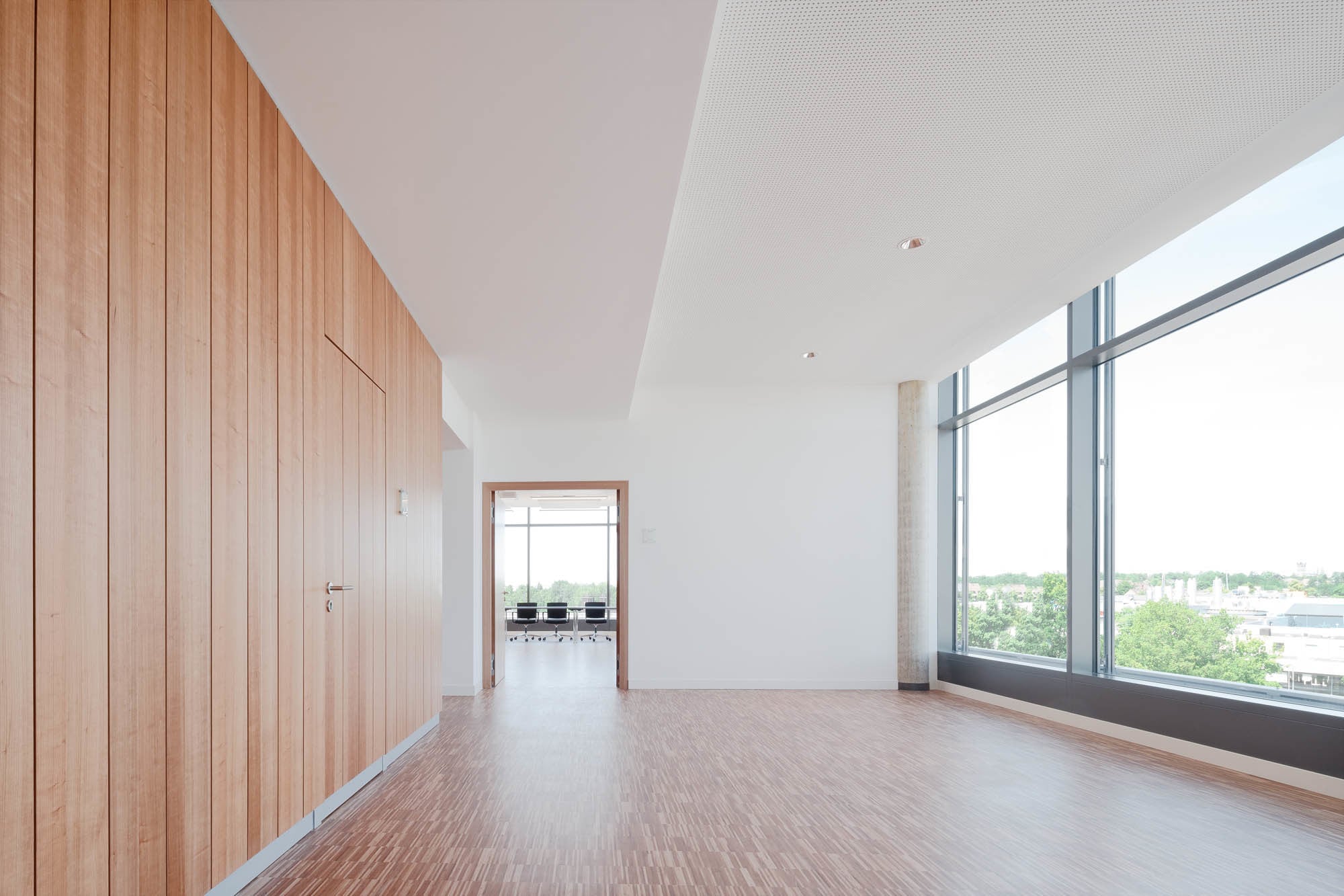 Verwaltungssitz der Stadtwerke in Neuss | Licht | Büro/Verwaltung ...