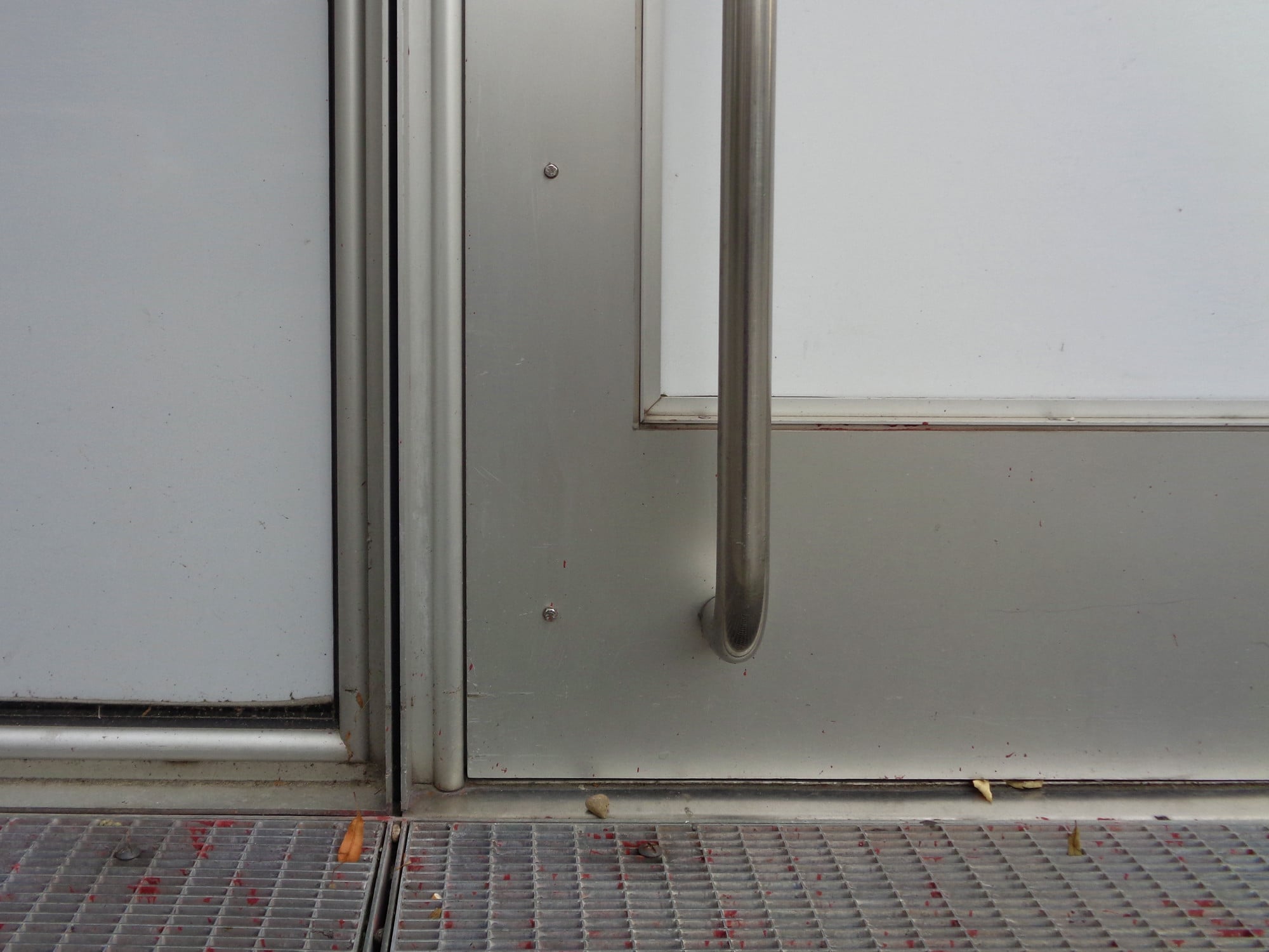 Sockelblech | Fenster und Türen | Zubehör | BauNetz Wissen