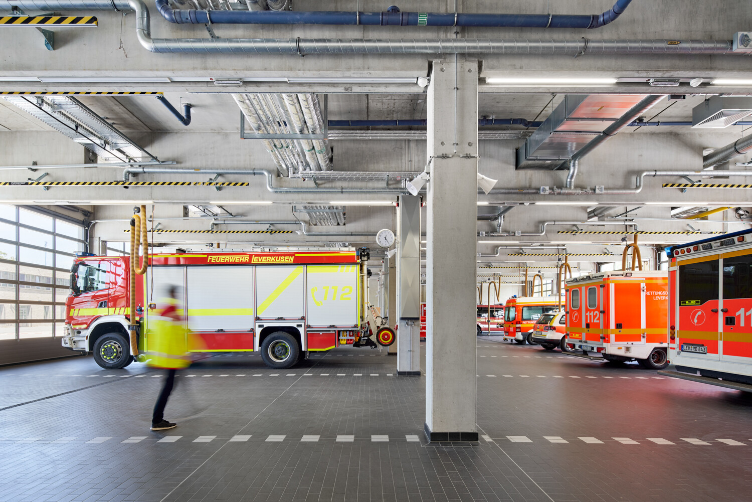 Hauptfeuer- und Rettungswache in Leverkusen | Brandschutz | Büro/Gewerbe | Baunetz_Wissen