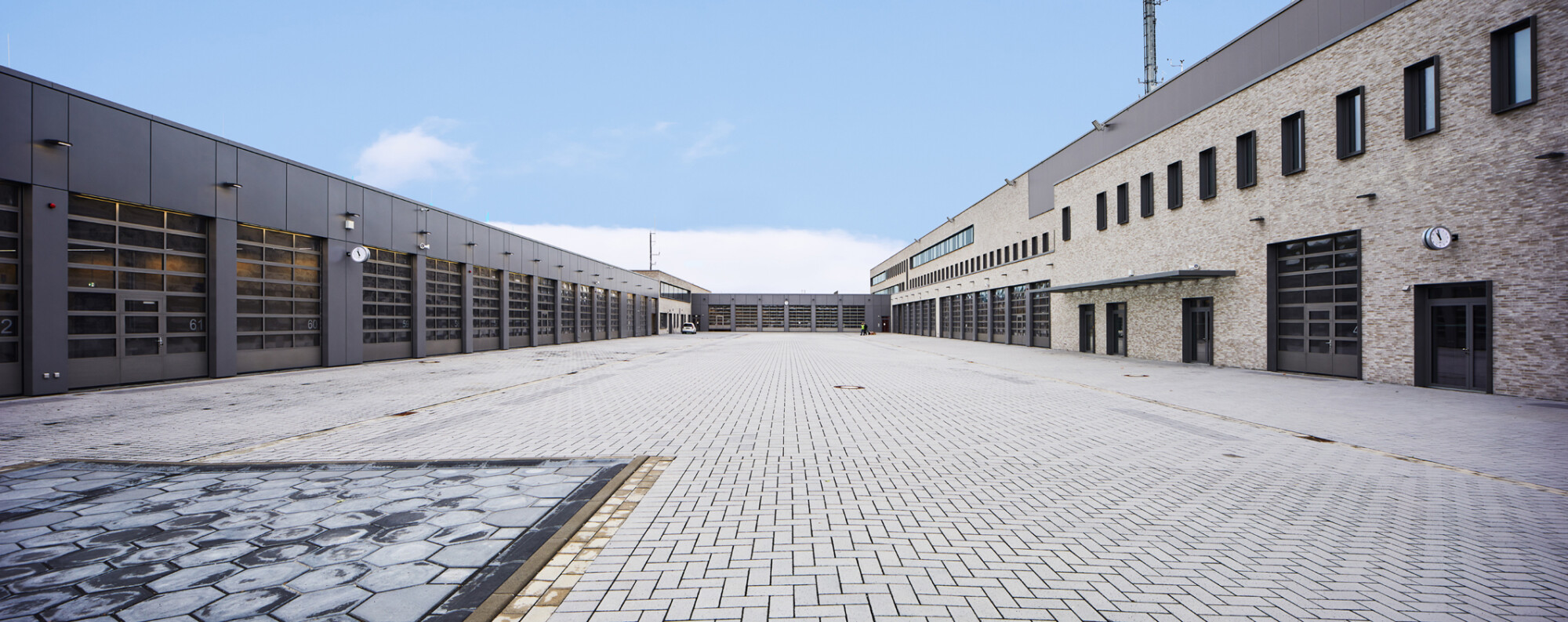 Hauptfeuer- und Rettungswache in Leverkusen | Brandschutz | Büro/Gewerbe | Baunetz_Wissen