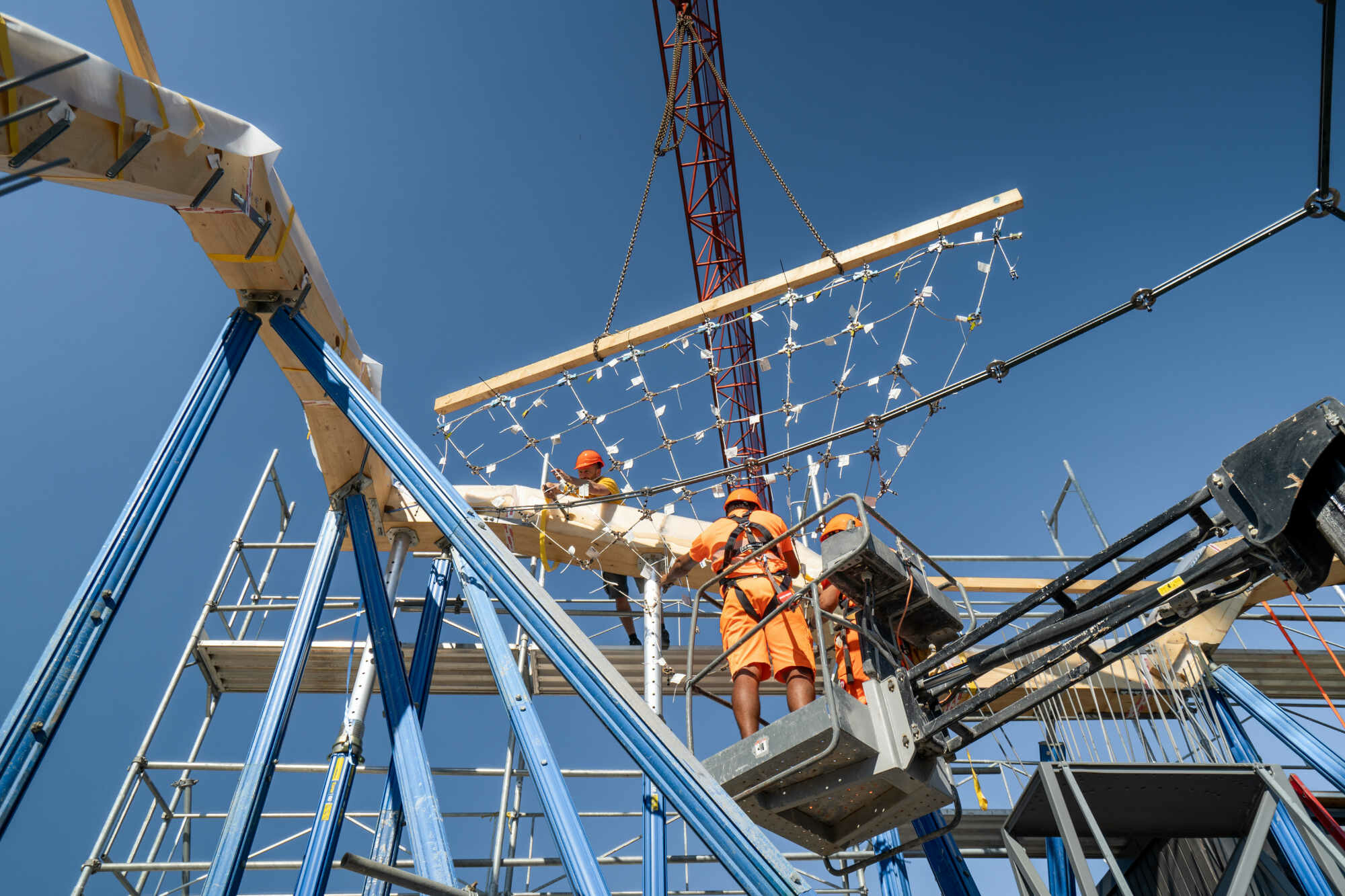 Dach der Forschungseinheit Hi-Lo in Dübendorf | Gerüste und Schalungen ...