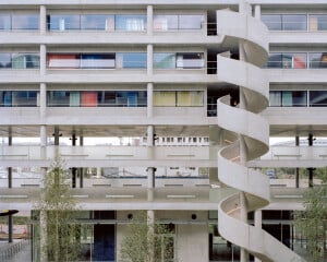 Studierendenwohnheim mit Parken in Paris-Saclay | Beton | Wohnen/MFH ...
