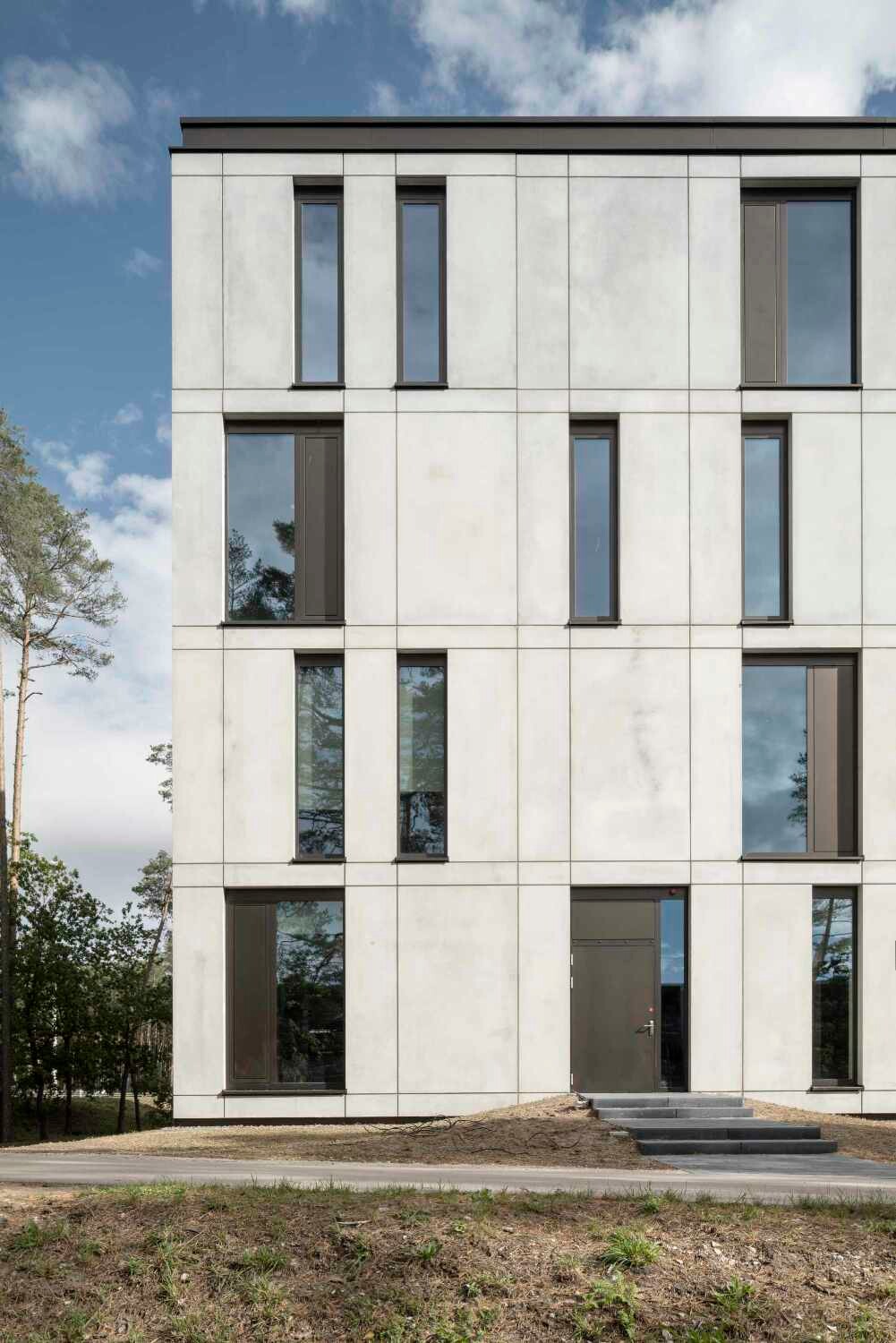 Bürogebäude MBC 55 in Sengenthal | Beton | Büro/Verwaltung | Baunetz_Wissen