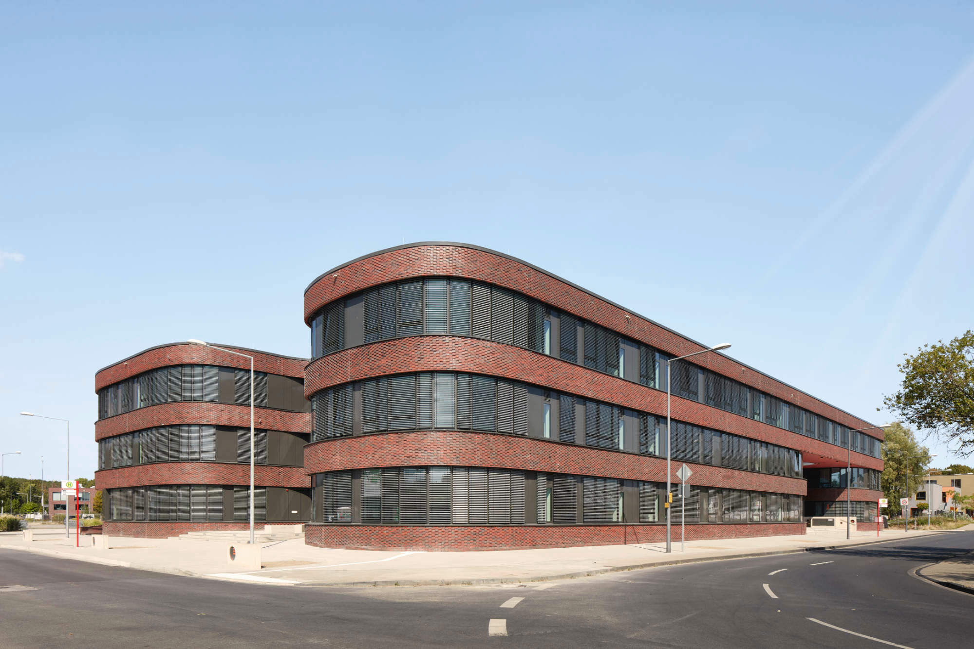 Raffstores für Neubau in Köln-Vogelsang | Sonnenschutz | Produkte ...