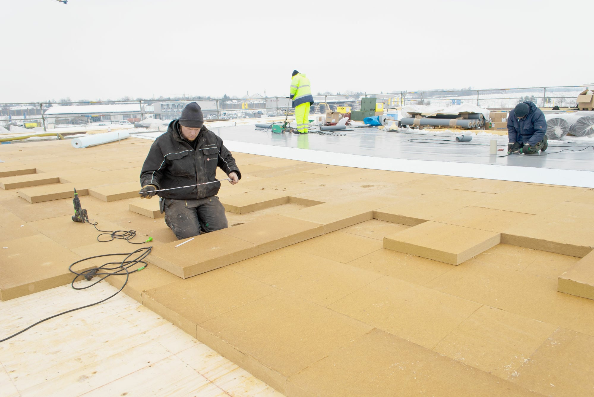 Holzfaserdämmung fürs Flachdach | Flachdach | News/Produkte | BauNetz ...