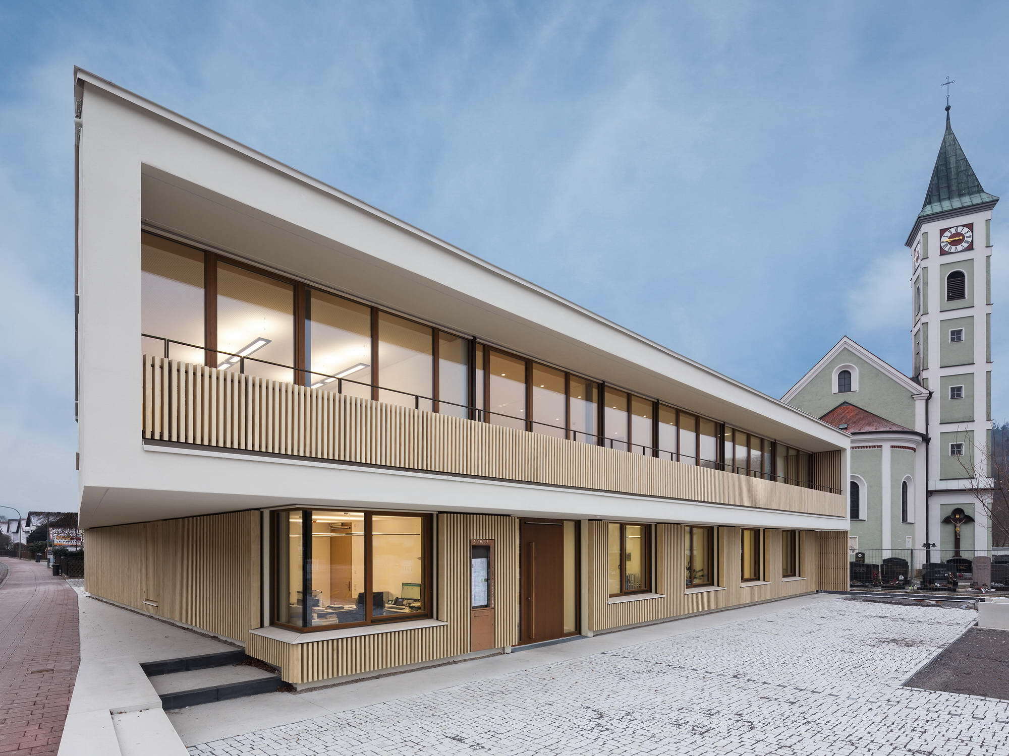 Rathaus in Zeitlarn | Heizung | Büro/Gewerbe | BauNetz Wissen