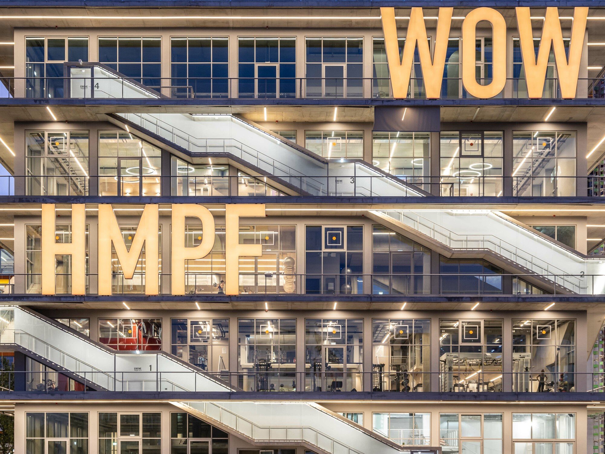 Werk12 in München | Glas | Sport/Freizeit | Baunetz_Wissen