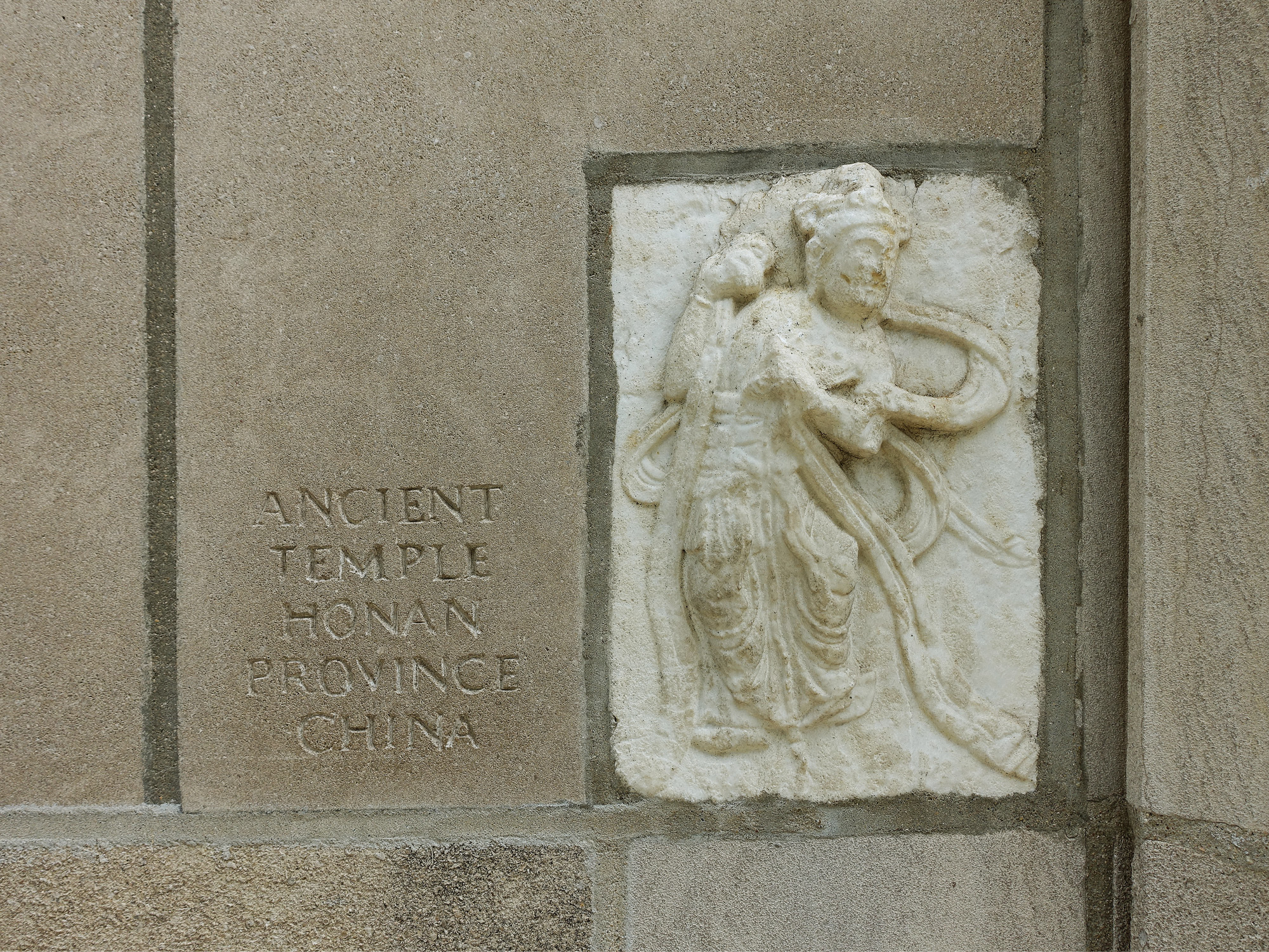 Spolie | Fenster und Türen | Materialien/Werkstoffe | BauNetz Wissen