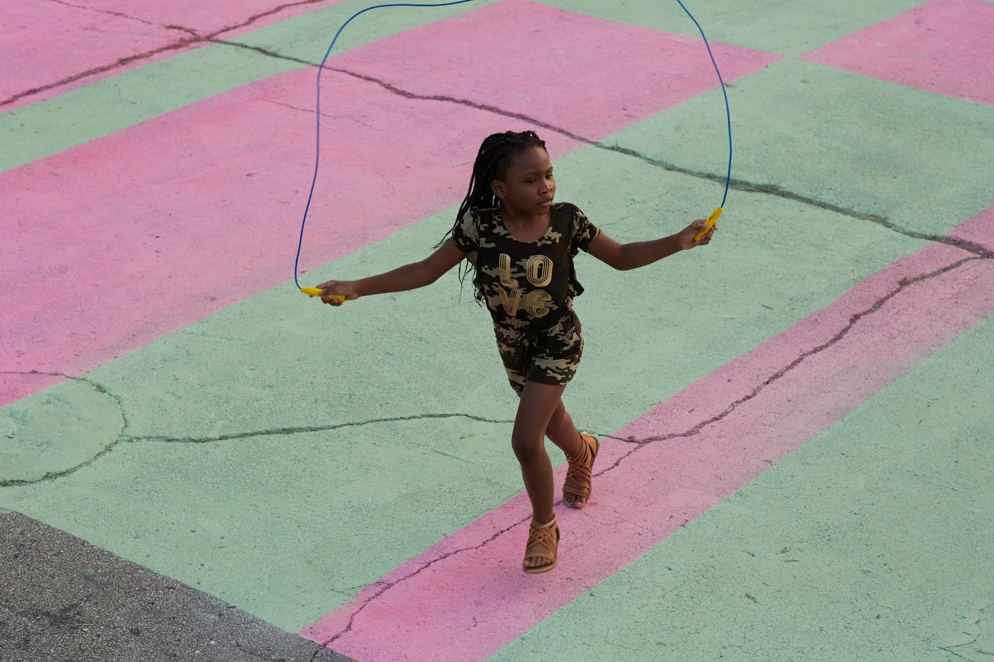 Farbinstallation Cover the Grid in Chicago | Boden | Außenanlagen ...