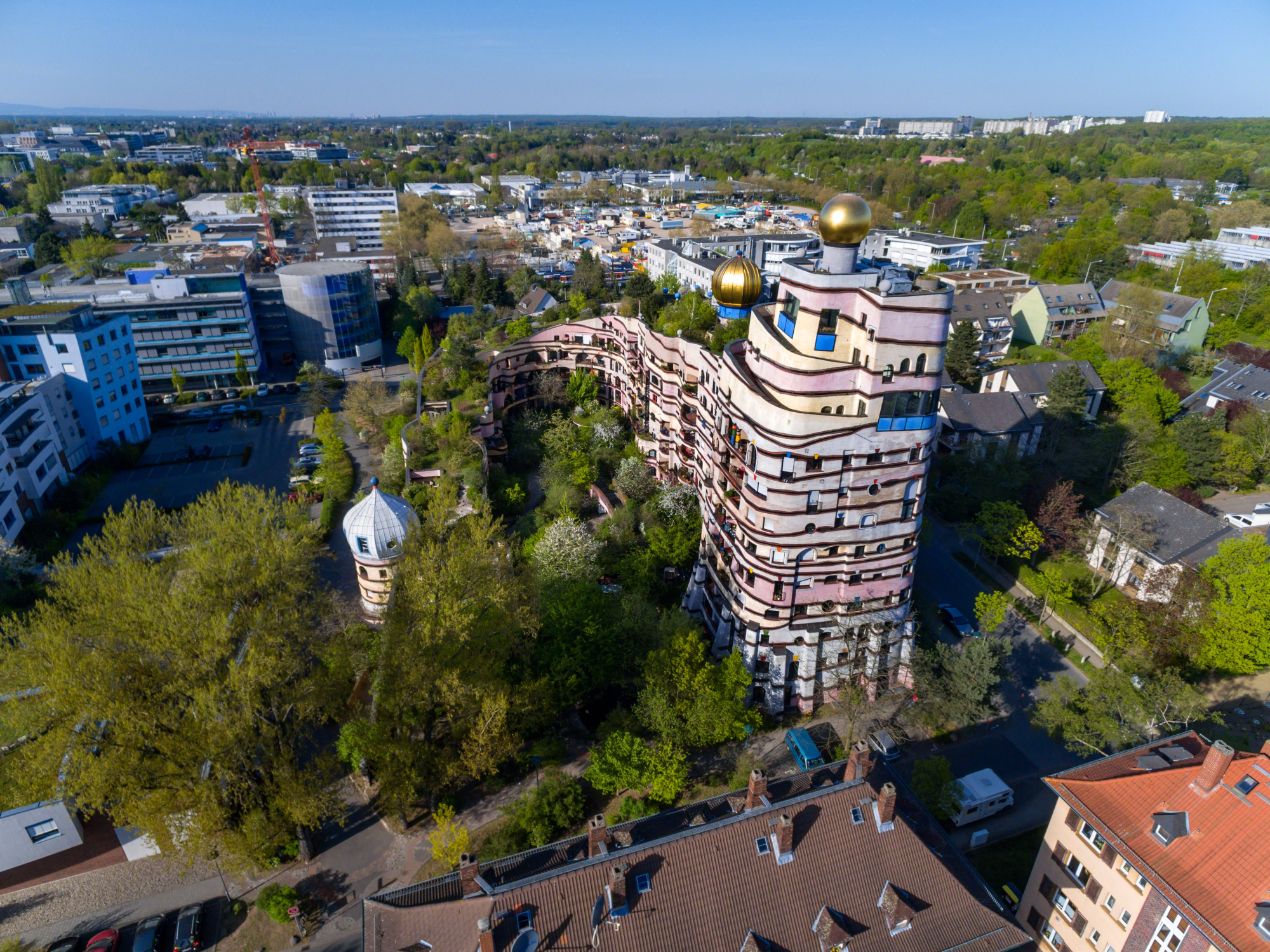 Die Waldspirale von Darmstadt | Stadt- und Dachbegrünung | Wohnen ...