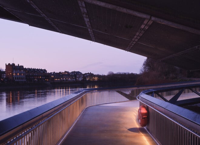 Dukes Meadow Footbridge in London | Boden | Außenanlagen/Verkehr ...