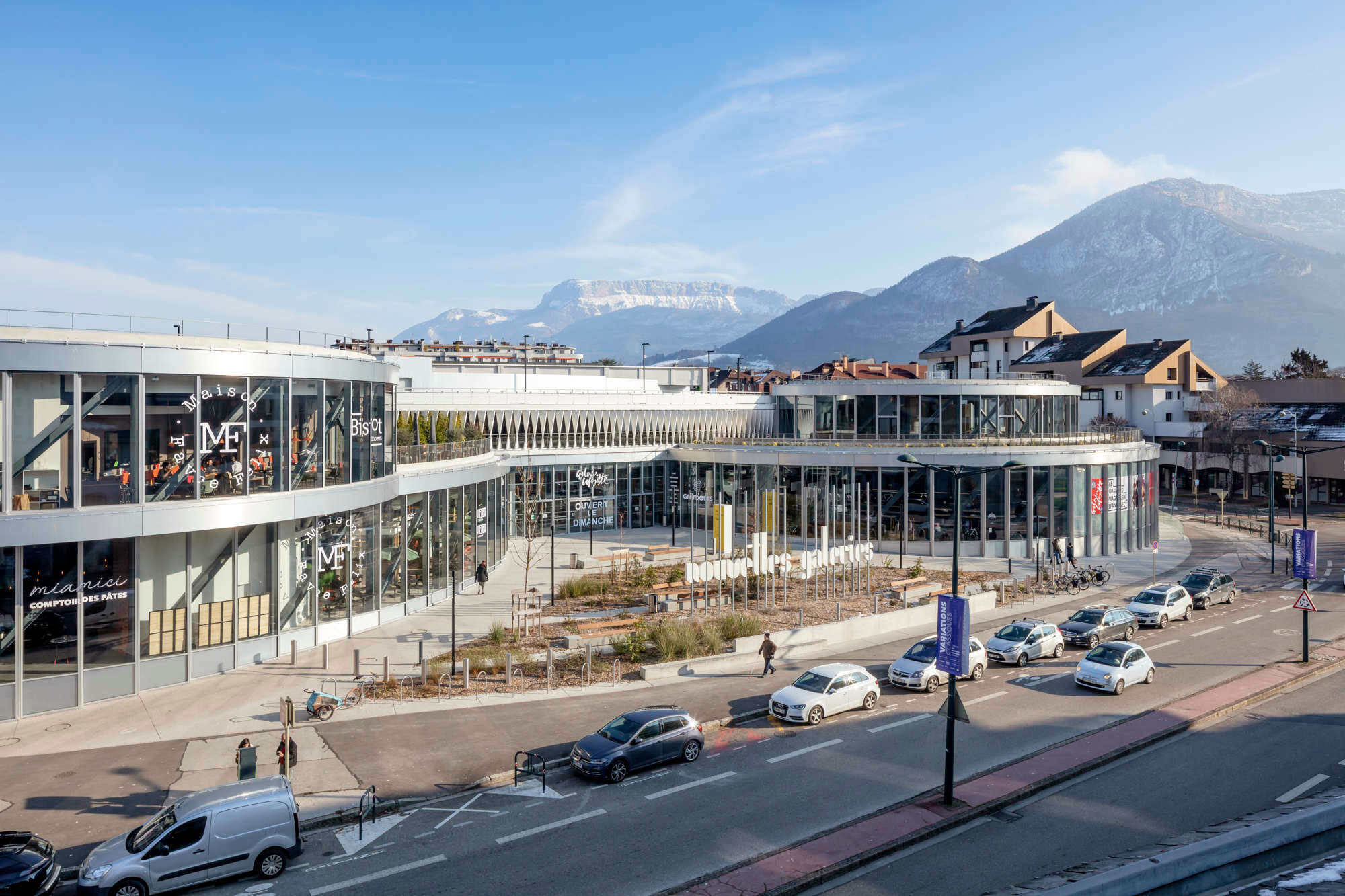 Nouvelles Galeries Lafayette in Annecy | Beschläge | Büro/Gewerbe ...