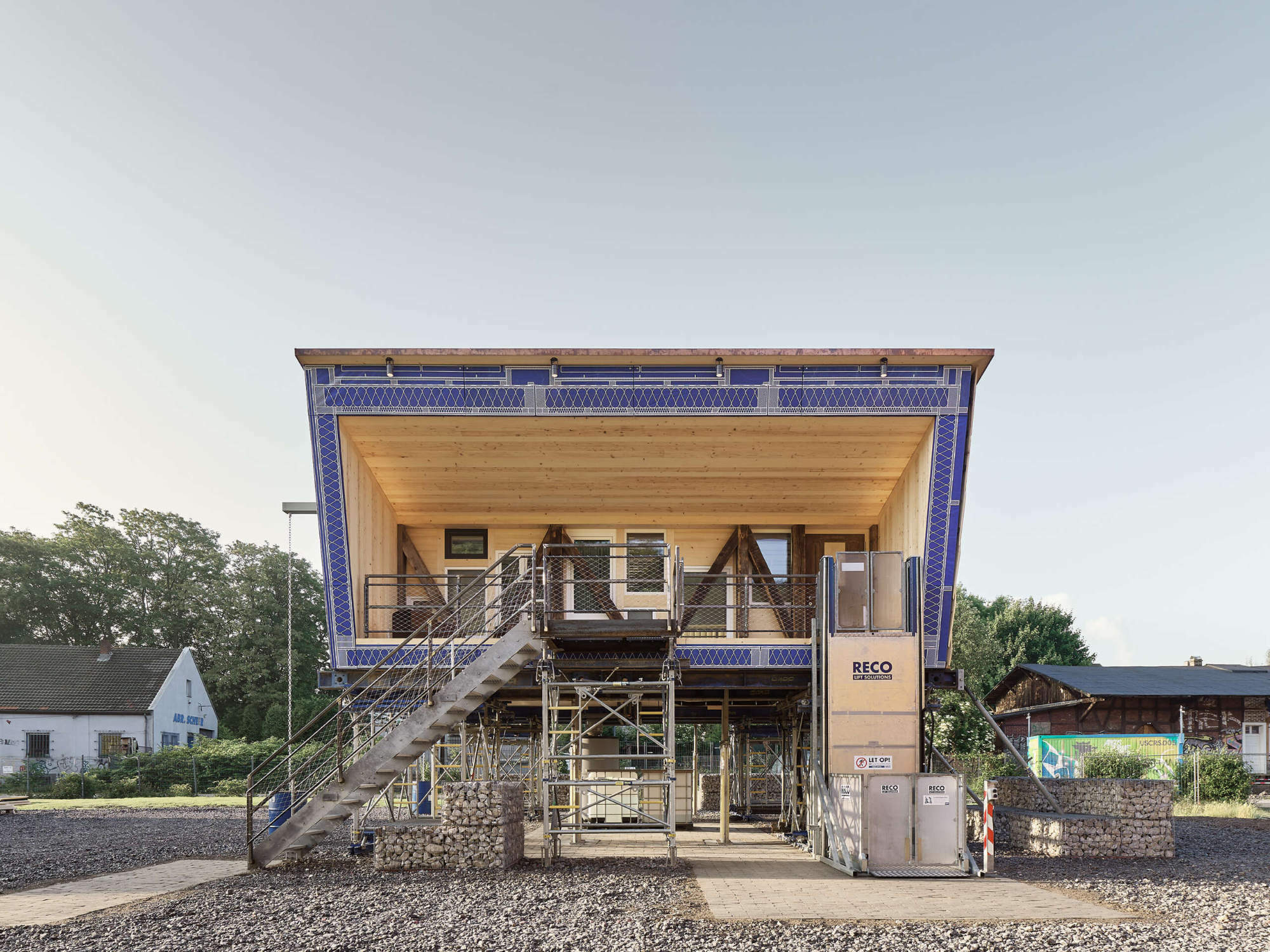 RoofKIT in Karlsruhe | Elektro | Sonderbauten | BauNetz Wissen