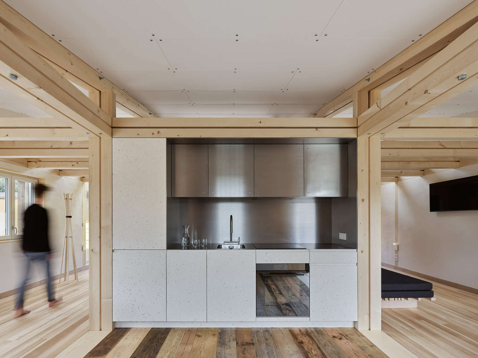 RoofKIT in Karlsruhe | Elektro | Sonderbauten | BauNetz Wissen