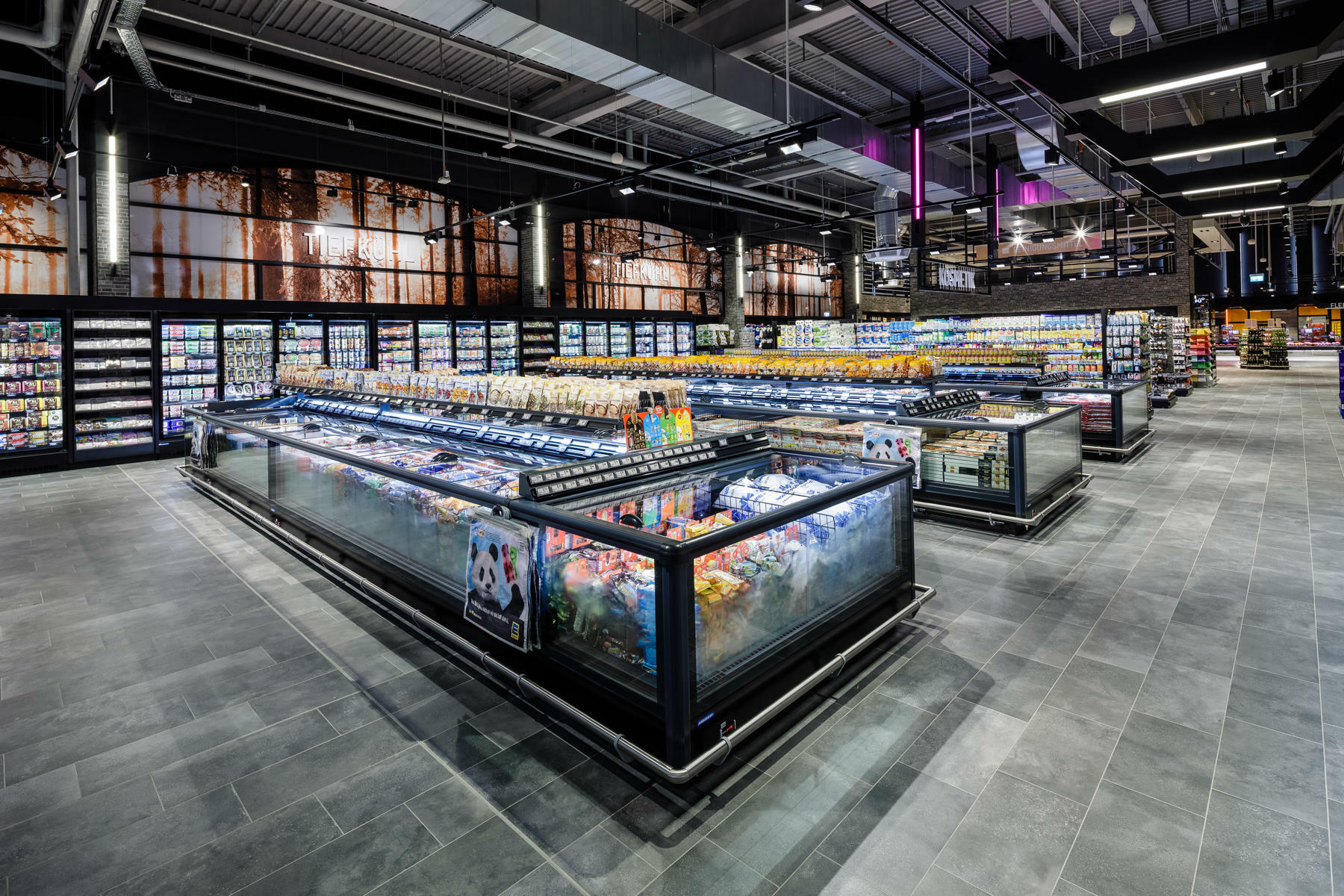 Supermarkt in Essen | Fliesen und Platten | Büro/Gewerbe | BauNetz Wissen