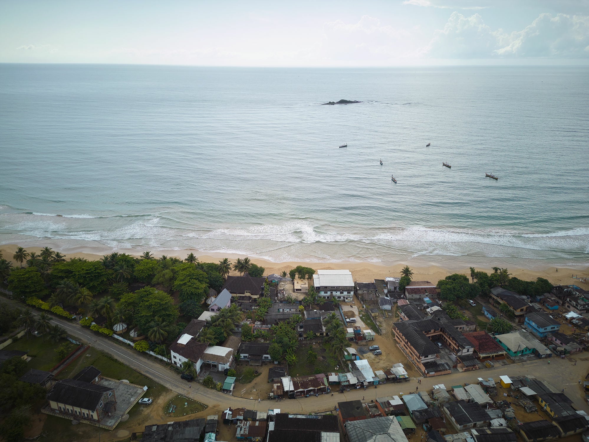 Surf Ghana Collective Lodge in Busua | Wasserkreislauf | Sport und ...