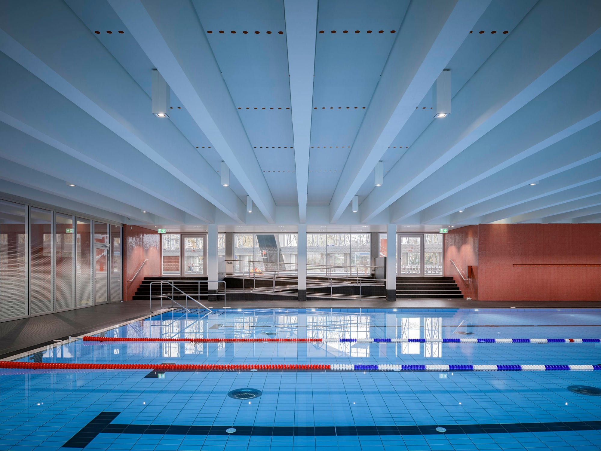 Alsterschwimmhalle in Hamburg | Beton | Freizeit/Sport | BauNetz Wissen