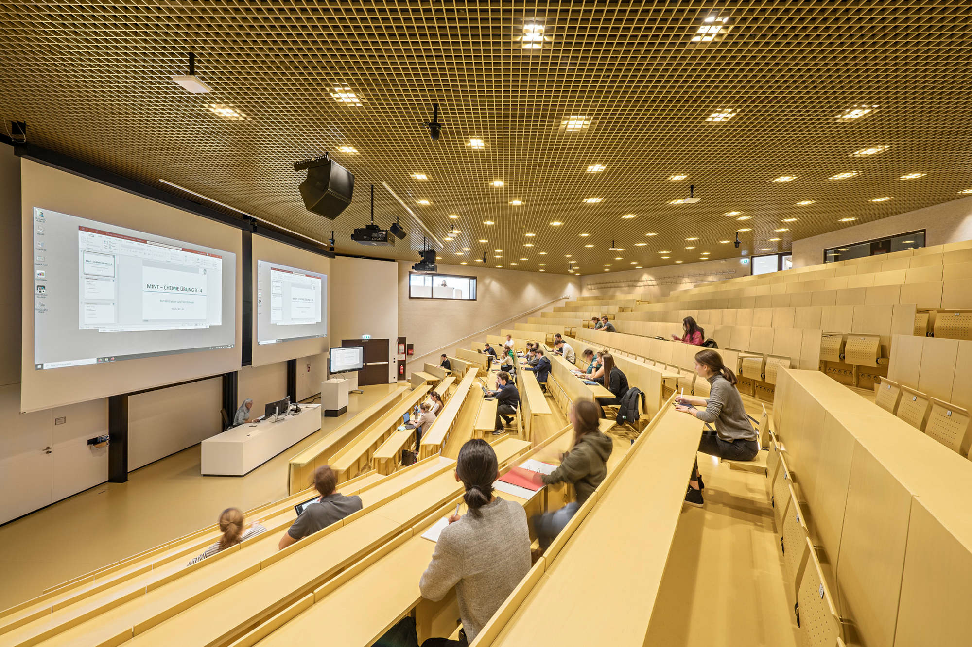 Studienzentrum der Montanuniversität Leoben | Brandschutz | Kultur/Bildung | BauNetz Wissen