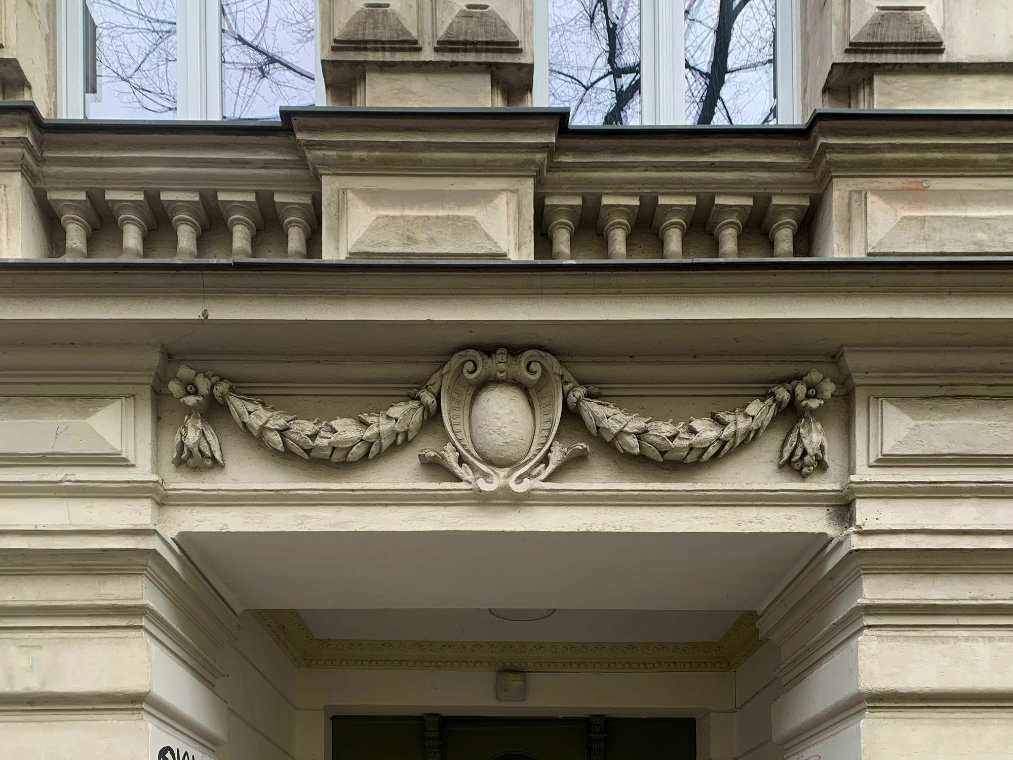 Feston | Fenster und Türen | Zubehör | BauNetz Wissen